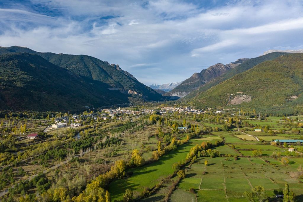 Découvrez la magie de Biescas | Au sud des Pyrénées 2026